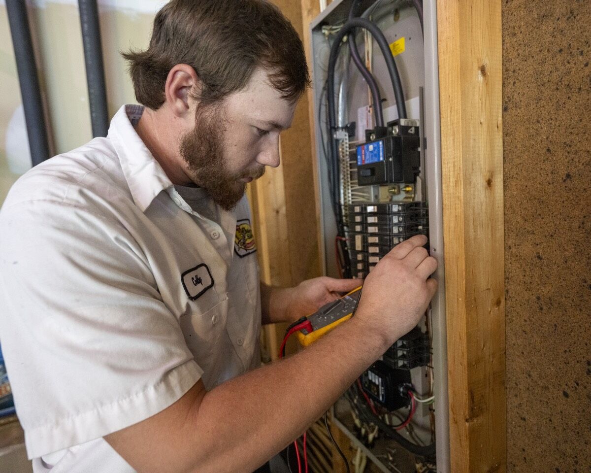 Electrical Panel Upgrade Near Me Orlando, FL | Mister Sparky
